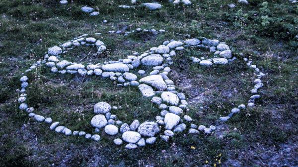 Le Triskel : Origines et Symbolique de ce signe Mystérieux | Vibratis